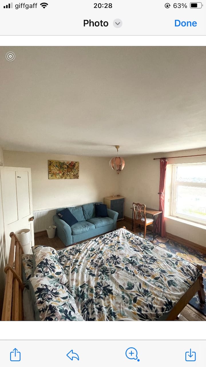 Panoramic Views In Huge Double - The Mumbles