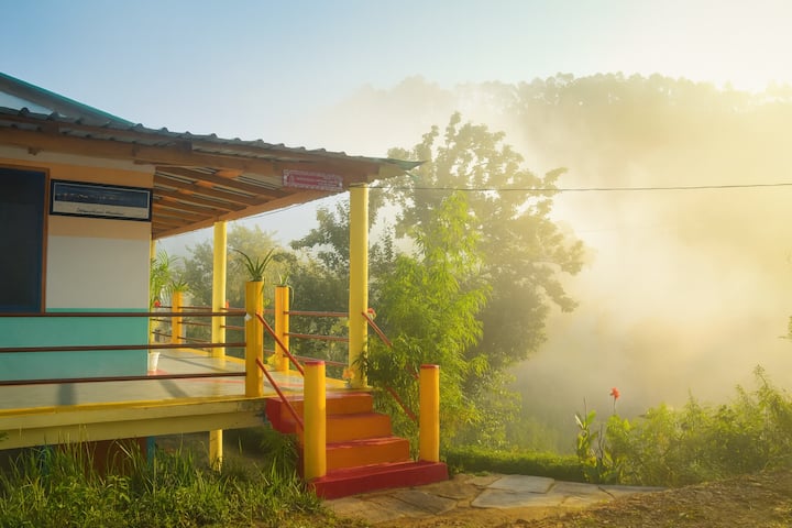 The Himalayan Heaven Homestay - Deluxe Room - Binsar