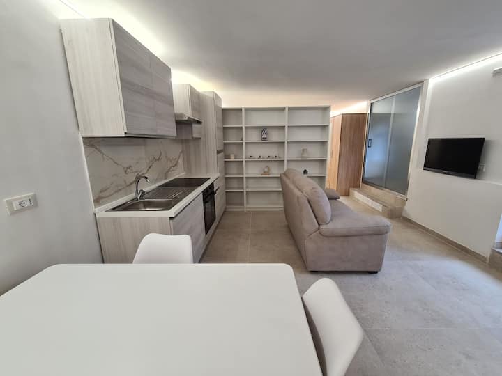 Monolocale Con Camera Doppia - Pescara