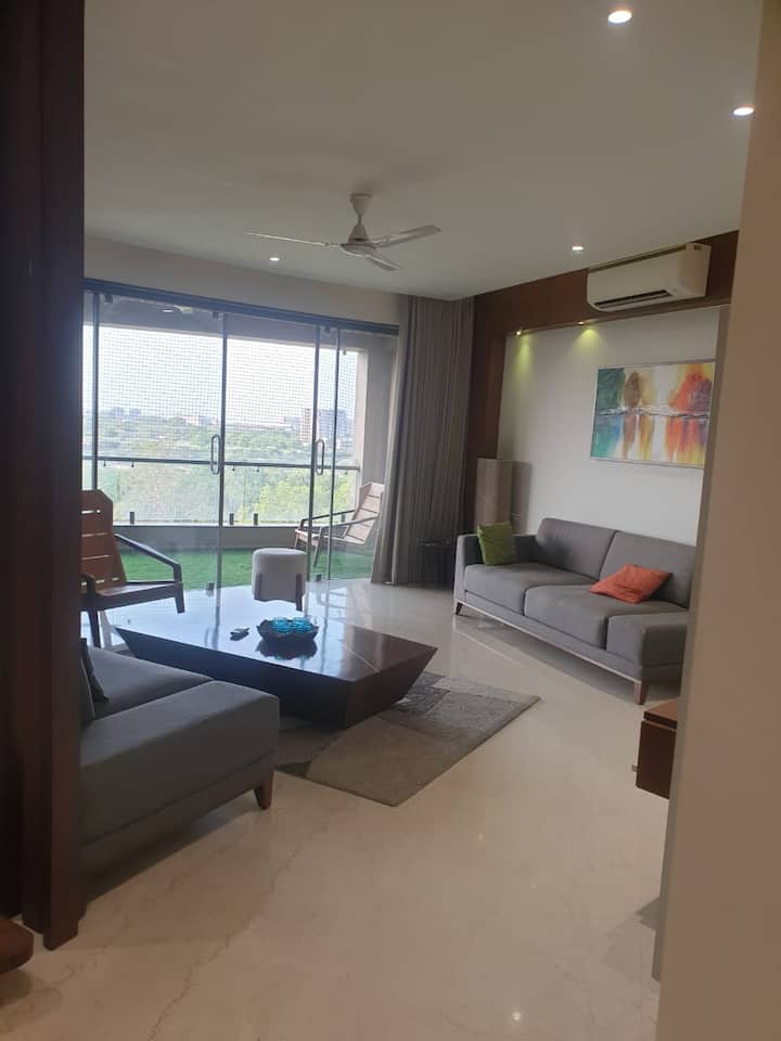 River View Apartment - Ahmedabad