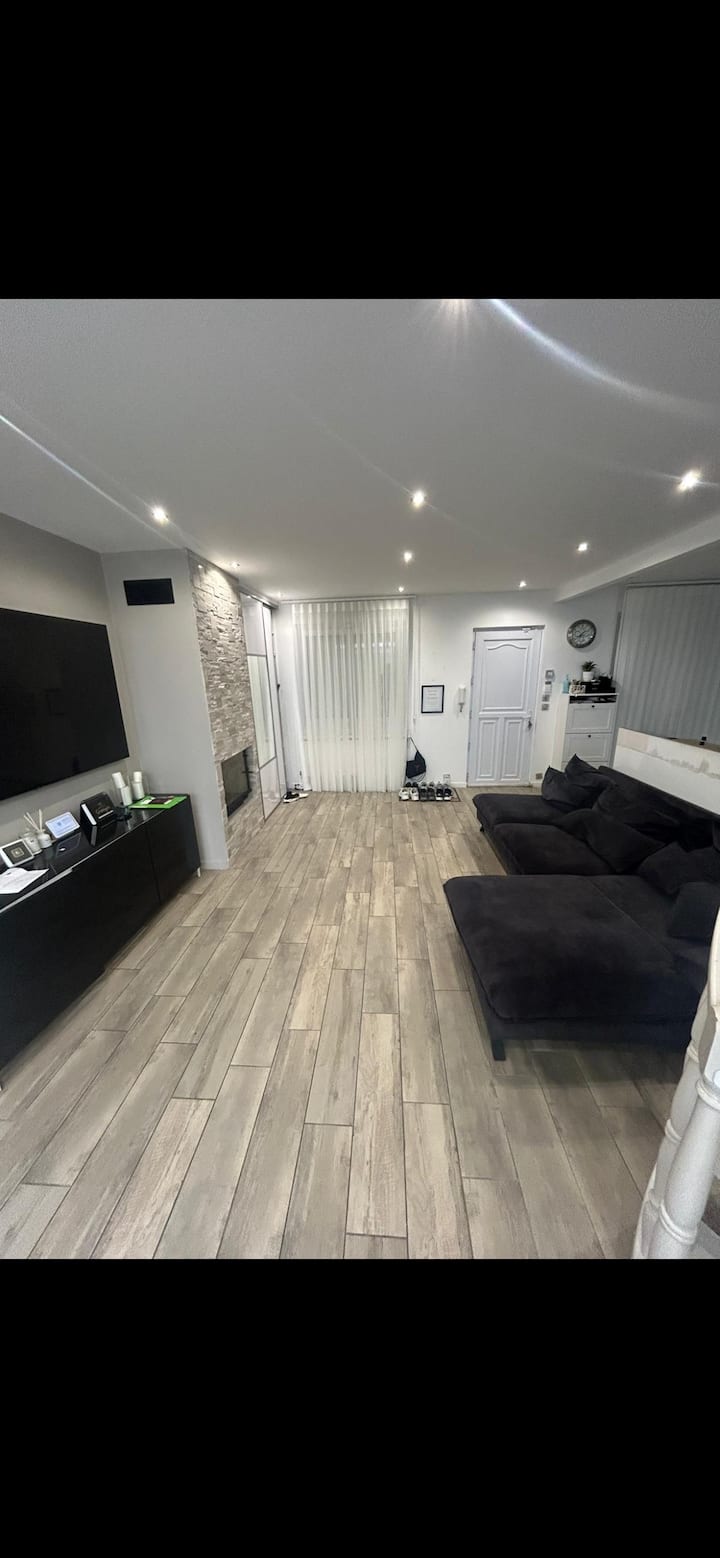 Jo Maison,4 Chambres, Piscine - Herblay-sur-Seine