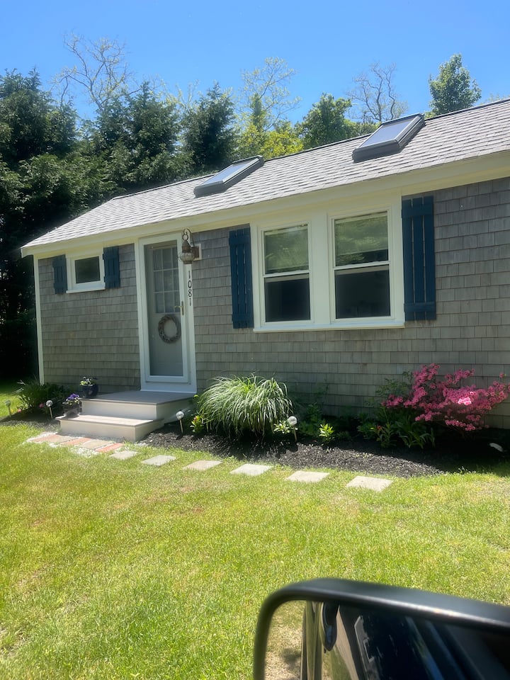 Cozy Cape Cod Cottage - Eastham, MA