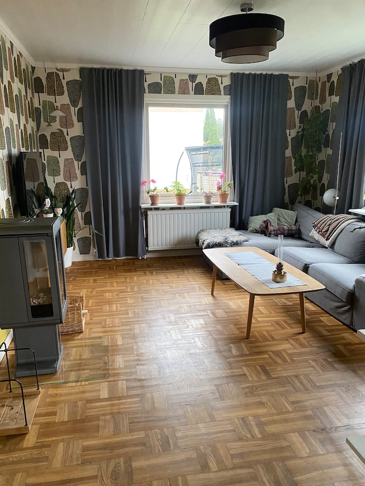 Stort Hus I Hultsfred - Hultsfred