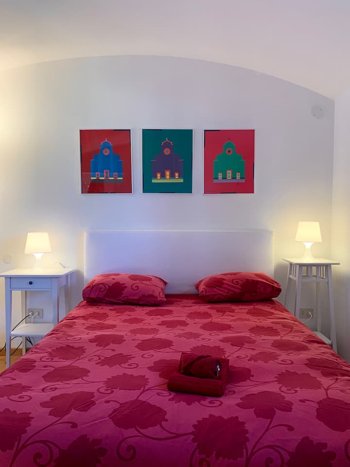 Delightful Apartment Surrounded By Greenery - Italy