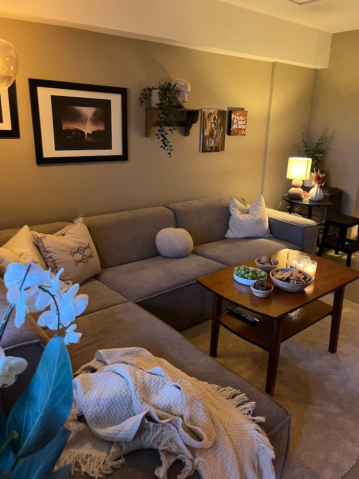 Romslig, Flott Leilighet! - Kristiansand