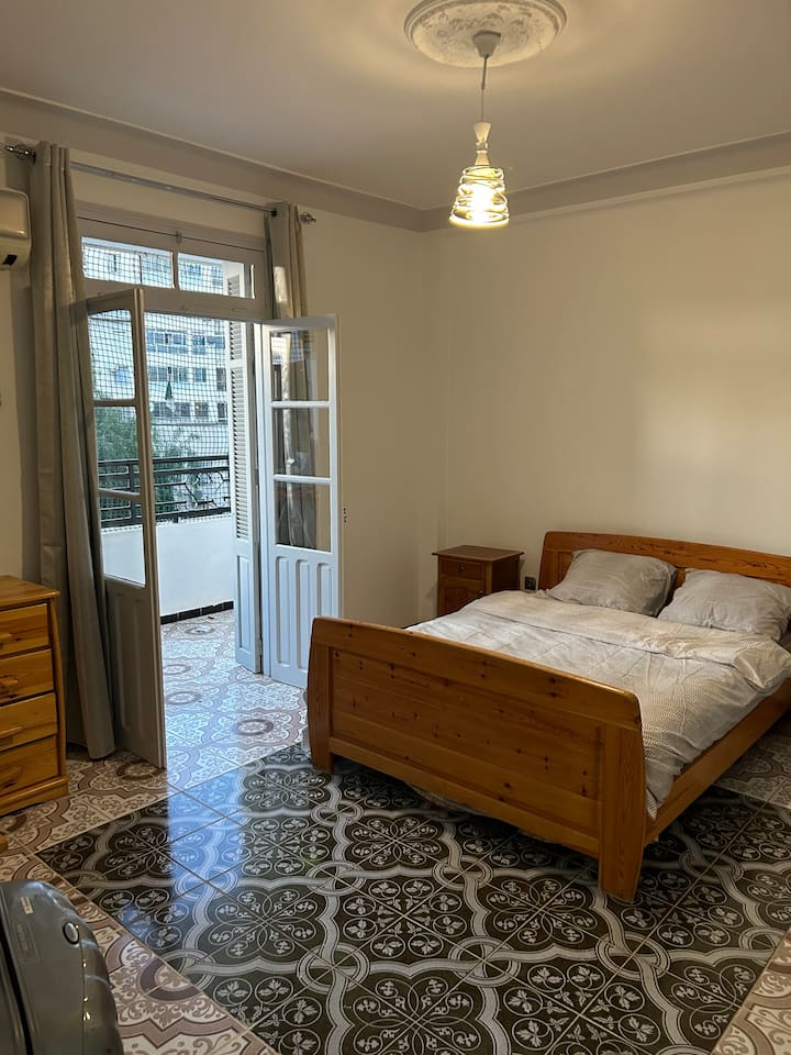 Appartement F4 à Louer Bejaia Centre - Béjaïa