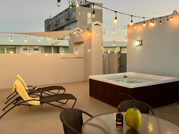 Family Vacation Penthouse - Puerto Rico