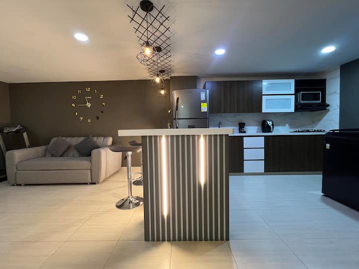 Hermoso Condominio Con Vistas A La Ciudad. - Itagüí