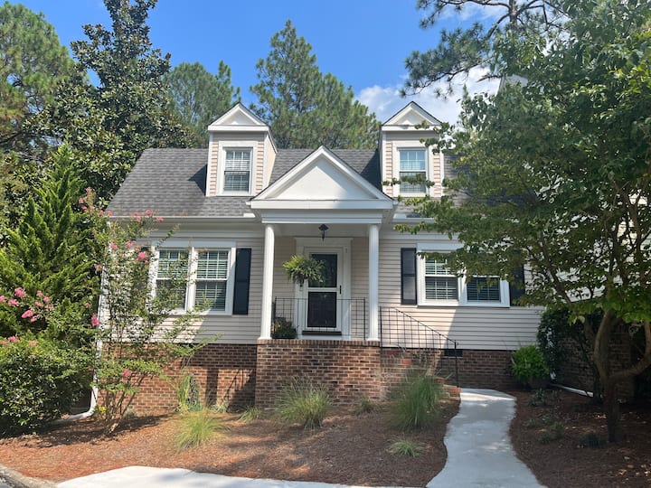Pinehurst 2 Br 2 1/2 Bath Home - Pinehurst, NC