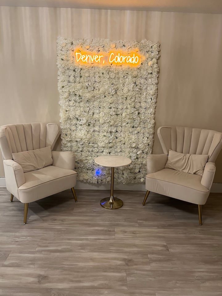 Welcome To Denver! 5bd/2bath - 15 Mins Downtown - Denver, CO