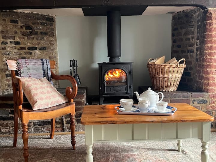 Cornflower Cottage, In A Pretty Seaside Village - Mundesley