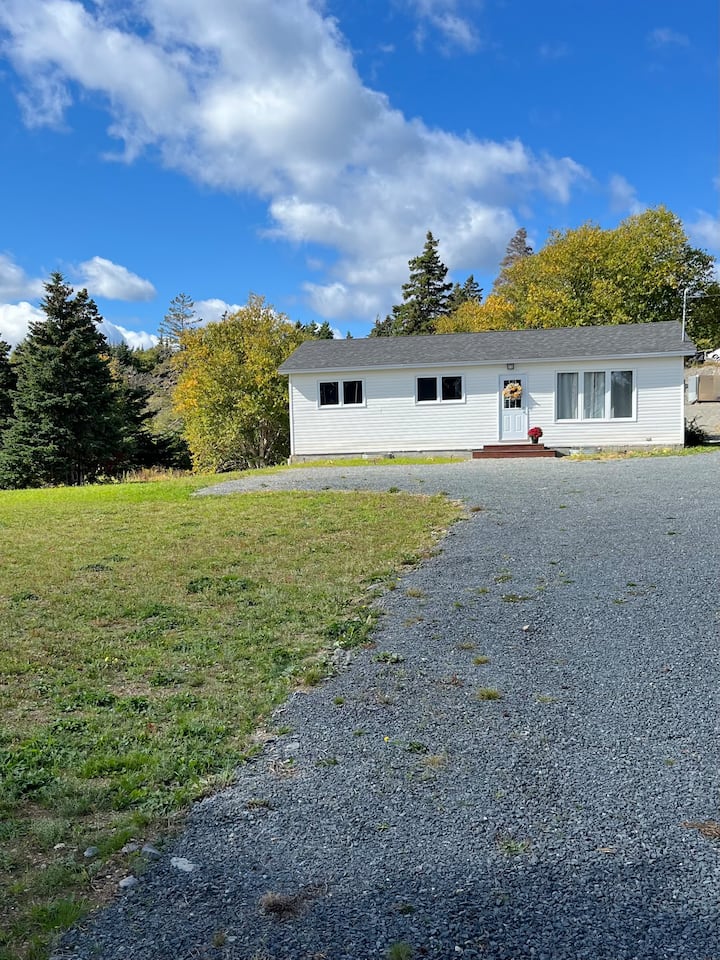 Stay At Dre’s - Canada