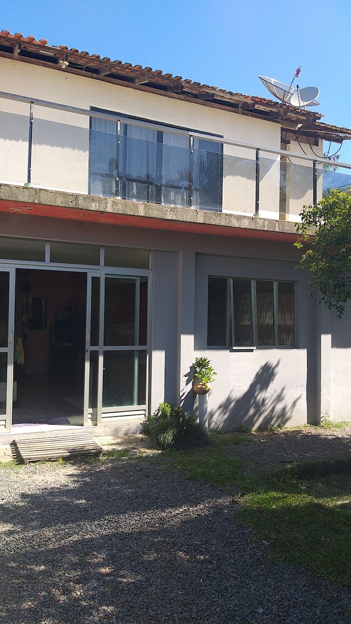 Sobrado Beira Rio - Pôrto Belo