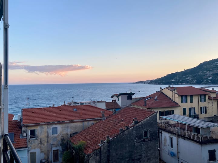 Chez Dodo - Il Tuo Sogno Sul Mare - Ospedaletti