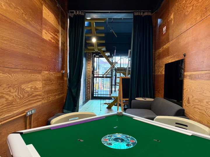 [​​宜適小窩]​ 包棟自助入住  樓中樓  工業風 市中心近東門夜市/新月廣場/宜蘭酒廠 - 이란 시