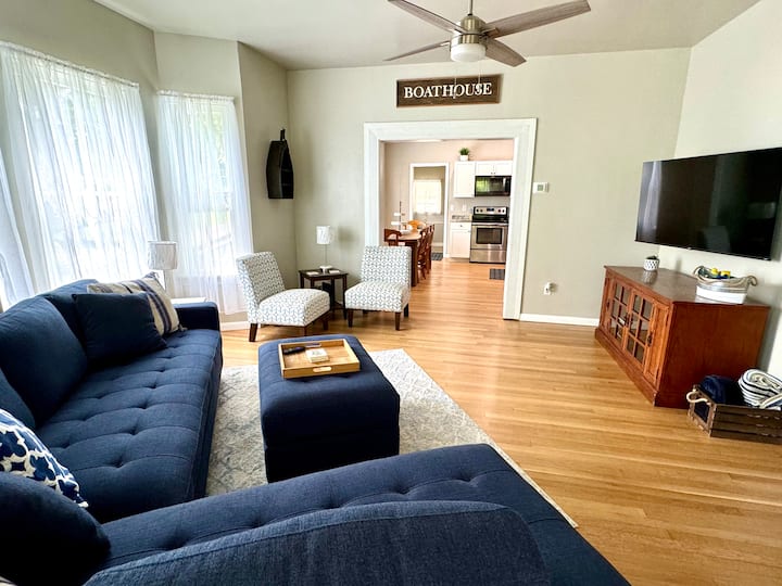 Burnside Boathouse 1 Bed/1.5 Bath Walk To Marina - General Burnside Island State Park, Burnside