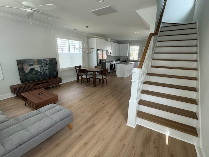 Brand New Retreat In Durham - Durham, NC