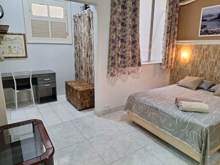 Quarto Suíte Confortável E Aconchegante Copacabana - Rio de Janeiro
