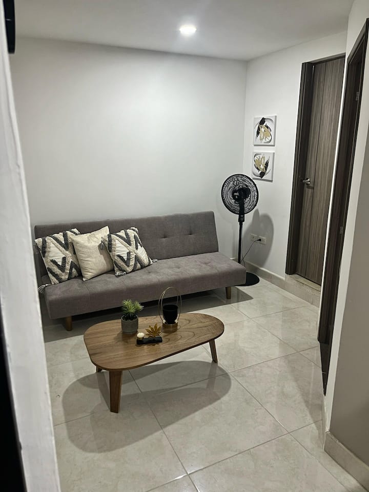 Lindo Y Cómodo Aparta-estudio - Ibagué