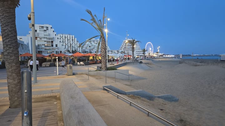 Studio Cabine En Centre-ville, 2 Min De La Plage - La Grande-Motte