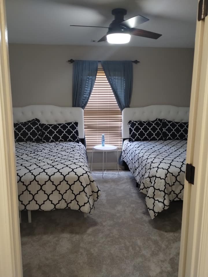 Peachtree City/ Near Airport - Peachtree City, GA