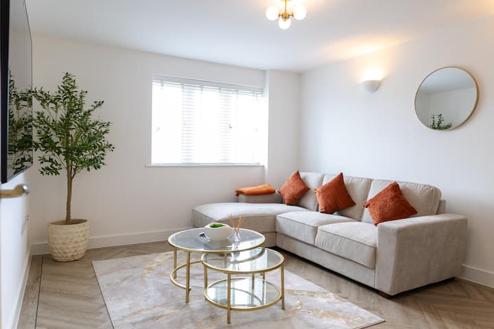 Cardiff Bay Retreat 2 Bed Apartment Free Parking - Cardiff