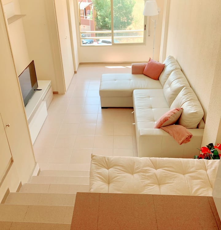 Apartamento Entero Con Piscina - Llagostera