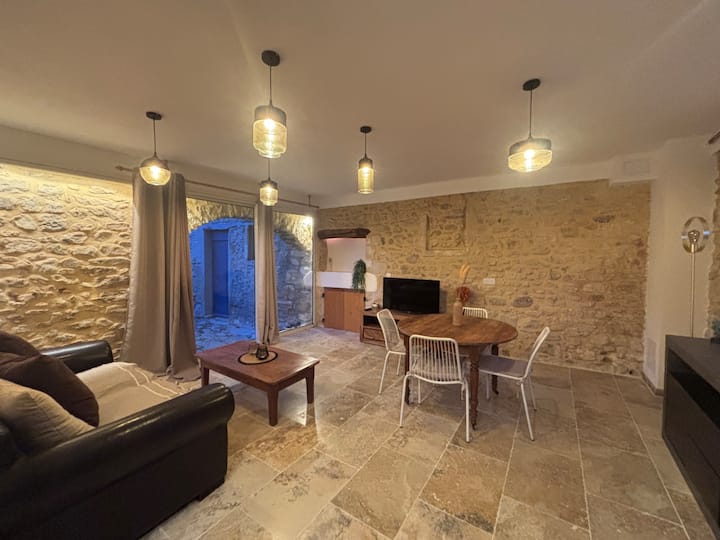 Gîte Provençal, Spa, Piscine, Vue Mont Ventoux - Malaucène