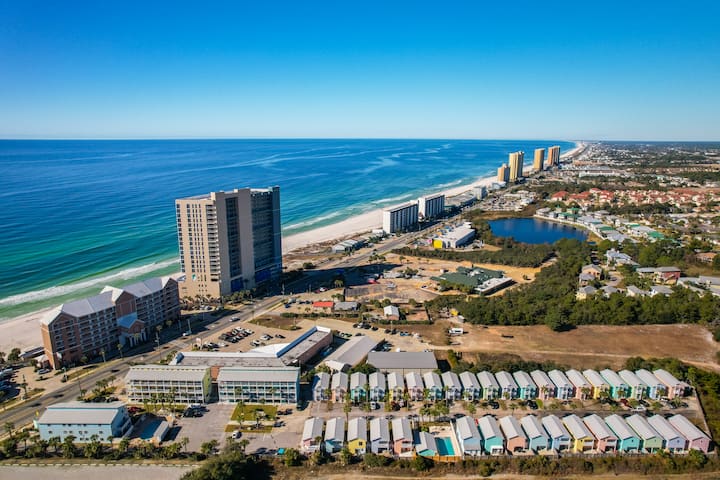 West End, Beautiful Ocean Views, Across From Beach - Florida