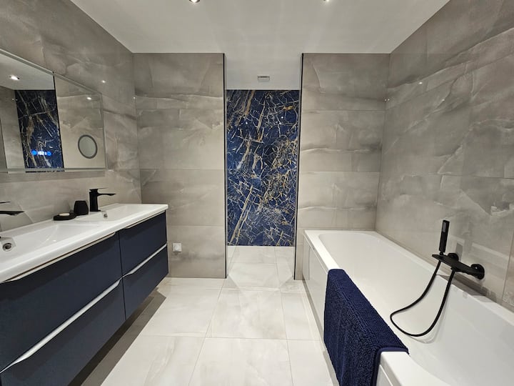 Magnifique éTable + Piscine Chauffée + Parc 1ha - Bergerac