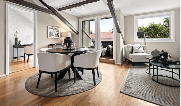 Flott Og Sentral Loftsleilighet På Beste Majorstua - オスロ
