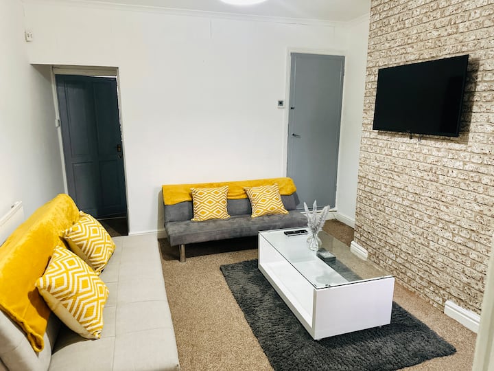 Elegant | City Centre | University & Qmc | Sleeps6 - Nottingham