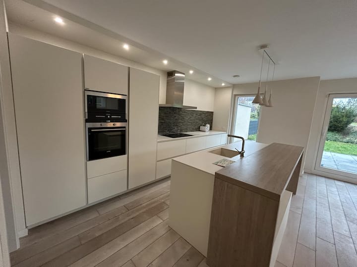 Modern 2 Bed With Garden - Luxembourg City