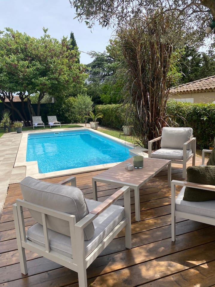 Villa Cosy Piscine, Plages &Port Sanary/mer à 10mn - Ollioules