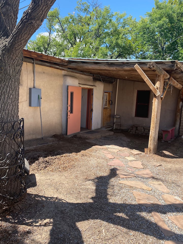 The White Pearl - Española, NM