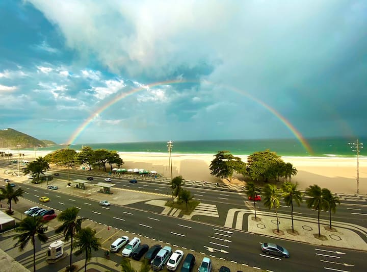 Frente Mar Em Copacabana - Brazil