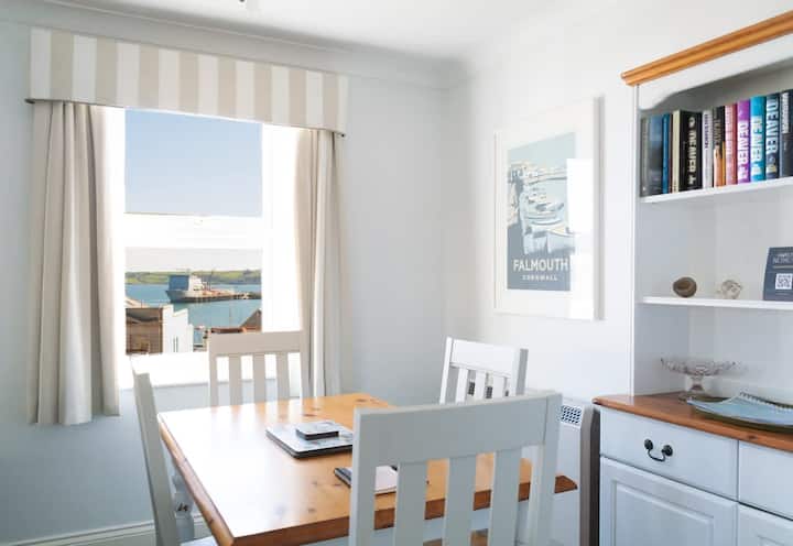 Eagles Nest - By Rowes Retreats - Falmouth