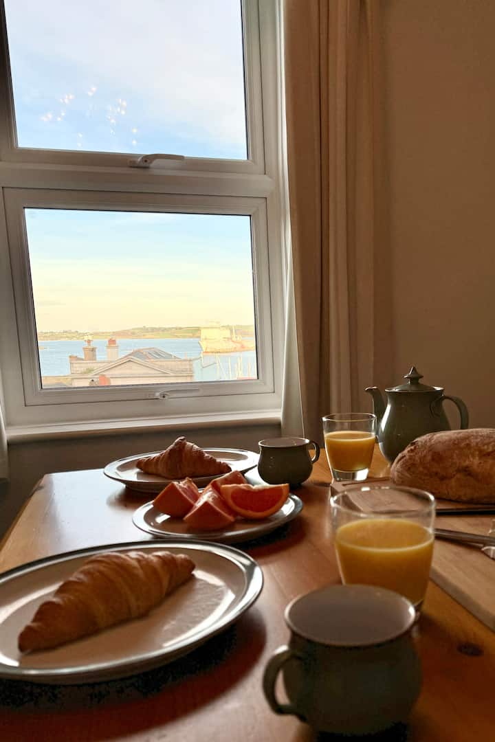 Eagles Nest - Falmouth