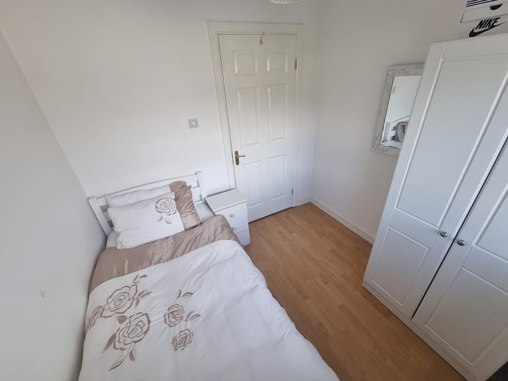Cosy Single Room In Limerick - Limerick