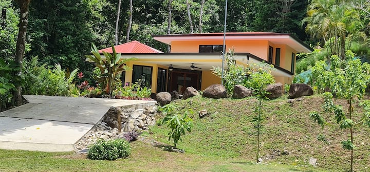 Ojochal Waterfall House - Ojochal