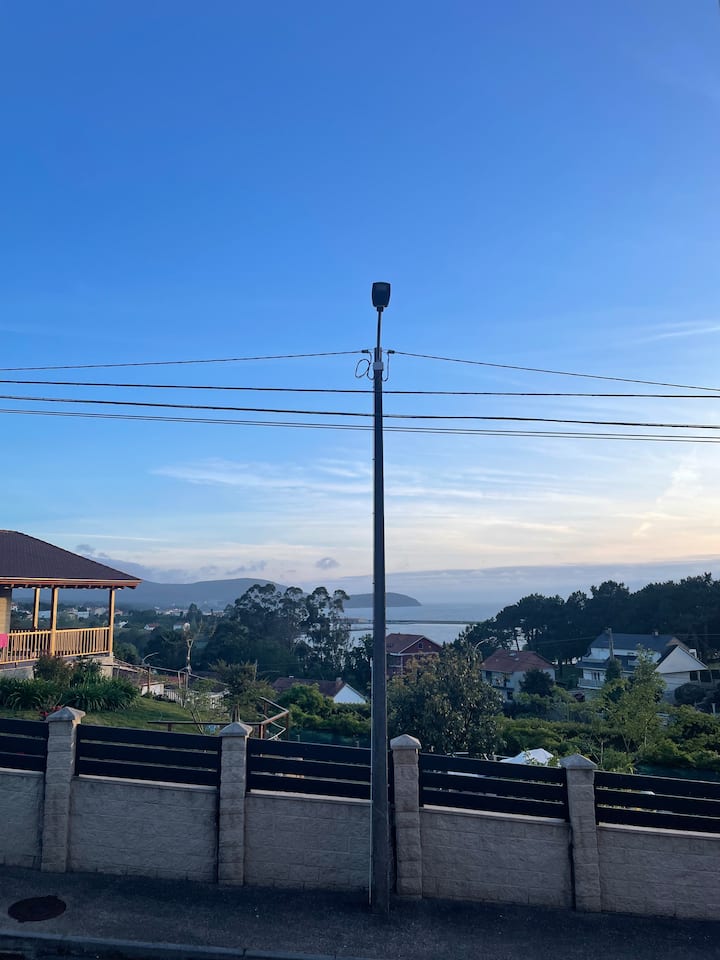 Casa En Las Pardiñas - Noia