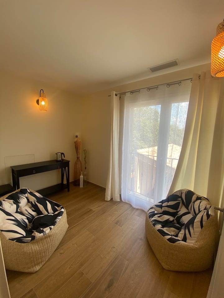 Chambre Piscine, Pétanques Possibilité Spa Padel - Cotignac