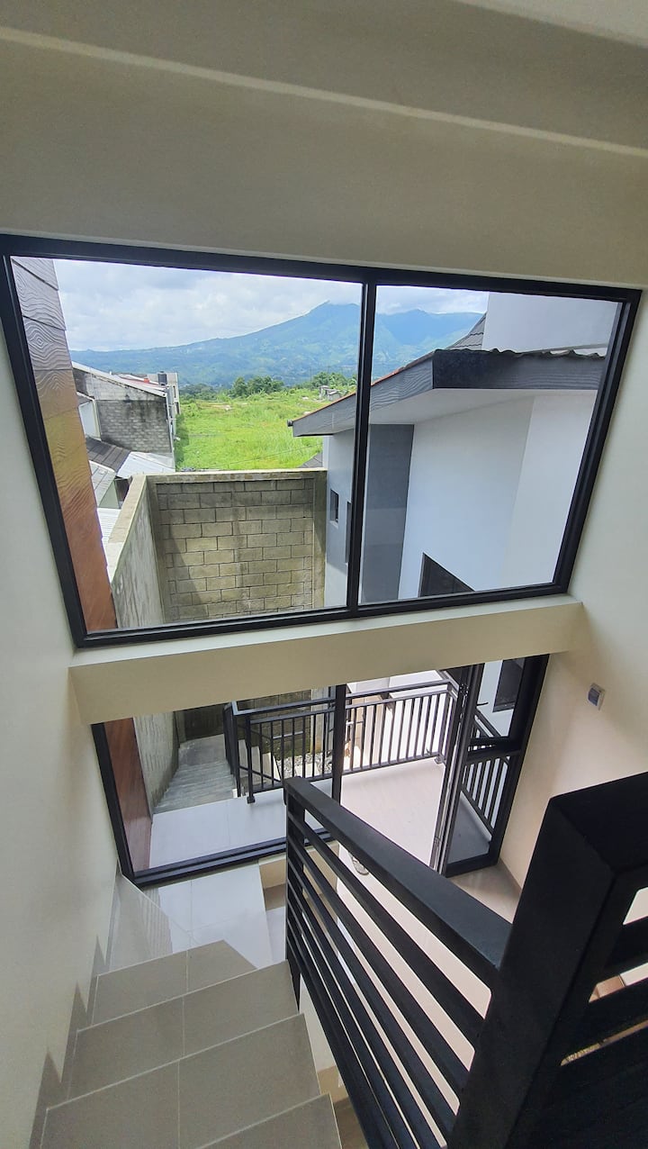 Backyard Studio Loft - Wonosobo
