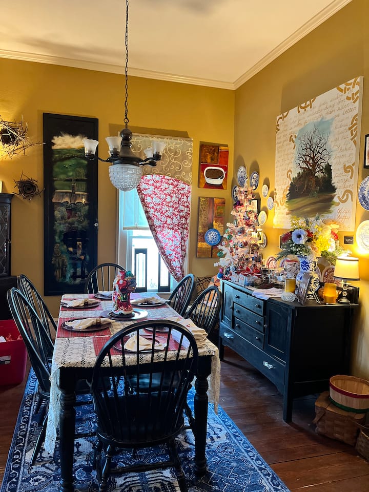 The Nesting Place - Henderson, TX