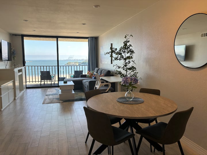 New Beach Front Paradise | 31+ Day Stays | Comfort - Long Beach, CA