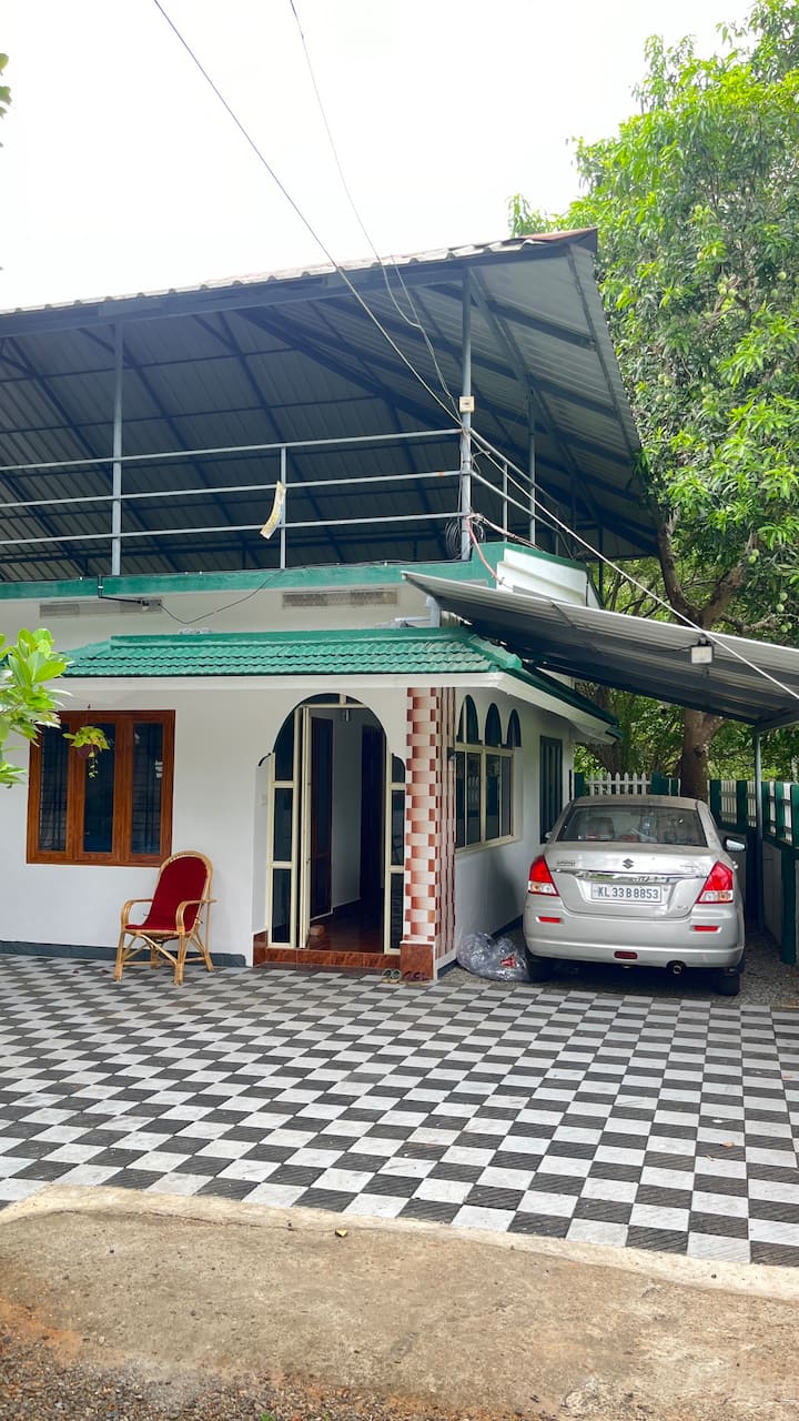 Bougainvillea Stays - Kottayam