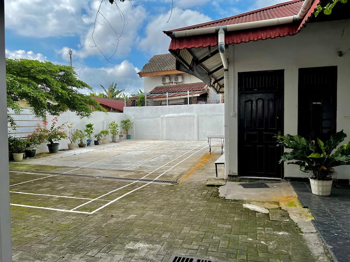 Rumah Nyaman Bersih Dekat Pusat Kota Dan Kuliner - Pekanbaru