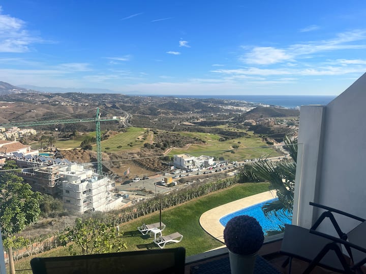 Stunning Sea And Mountain Views - La Cala de Mijas