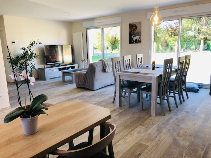 Maison, Plain-pied, Avec Jardin - Gien