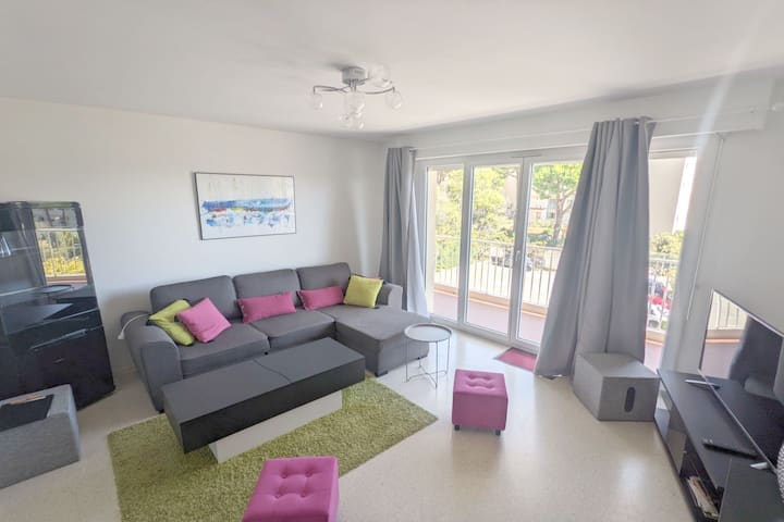 Bel Appartement 3p,69 M² Vue Mer, Bus Accès Plage - Marineland - Antibes
